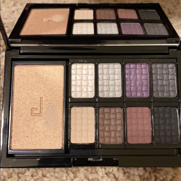Doucce | Makeup | Doucce Eyeshadow Palette | Poshmark